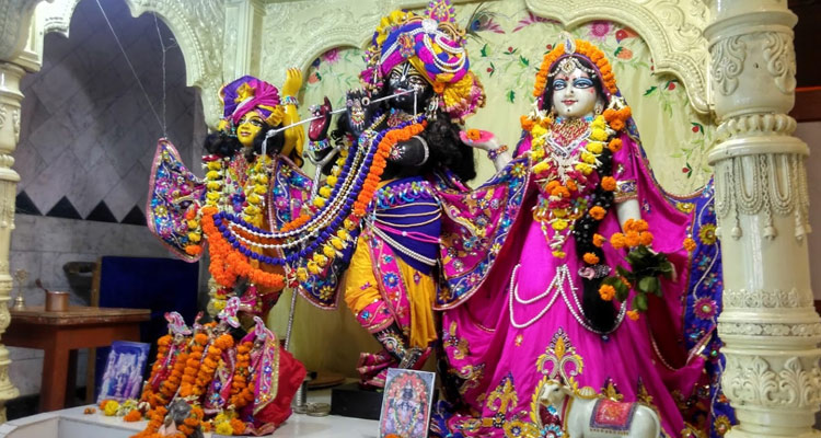 ISKCON Temple Bhubaneswar (Timings, History, Entry Fee, Images, Aarti ...