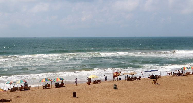 Puri Beach (Location, Activities, Night Life, Images, Facts & Things to ...